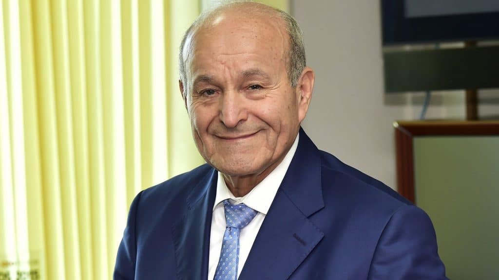Algérie: Issad Rebrab, le richissime homme d'affaires mis aux arrêts ...