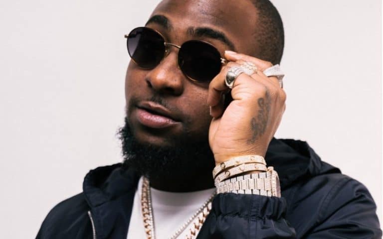 Le vélo Mercedes Benz de Davido, 3 fois plus cher qu’une moto (photos)