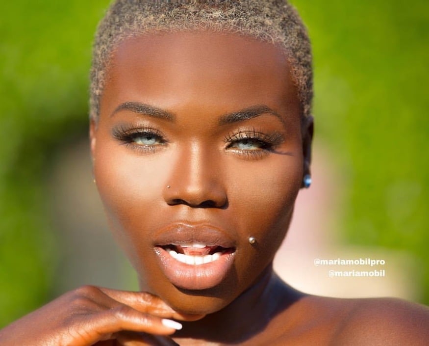 Maria Mobil: la star, tête haute malgré les critiques