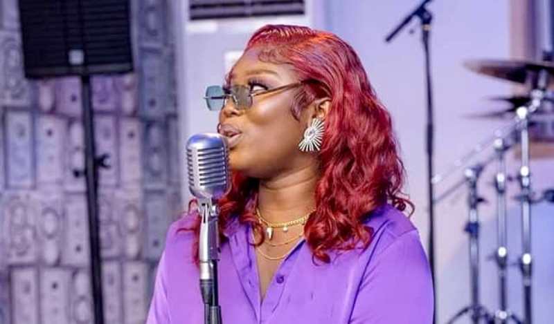 Showbiz : Roseline Layo inaugure son studio de répétition (photo)