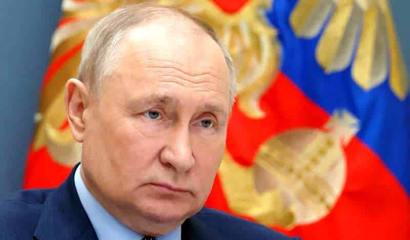 Présidentielle en Russie : Vladmir Poutine réélu (sans surprise) pour ...