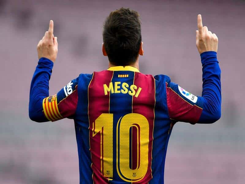 Football: le mythique numéro “10” de Messi attribué à ce joueur ...