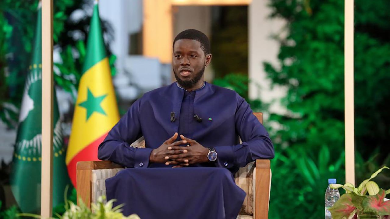 Vers la baisse des salaires des ministres au Sénégal Vers la baisse des salaires des ministres au Sénégal