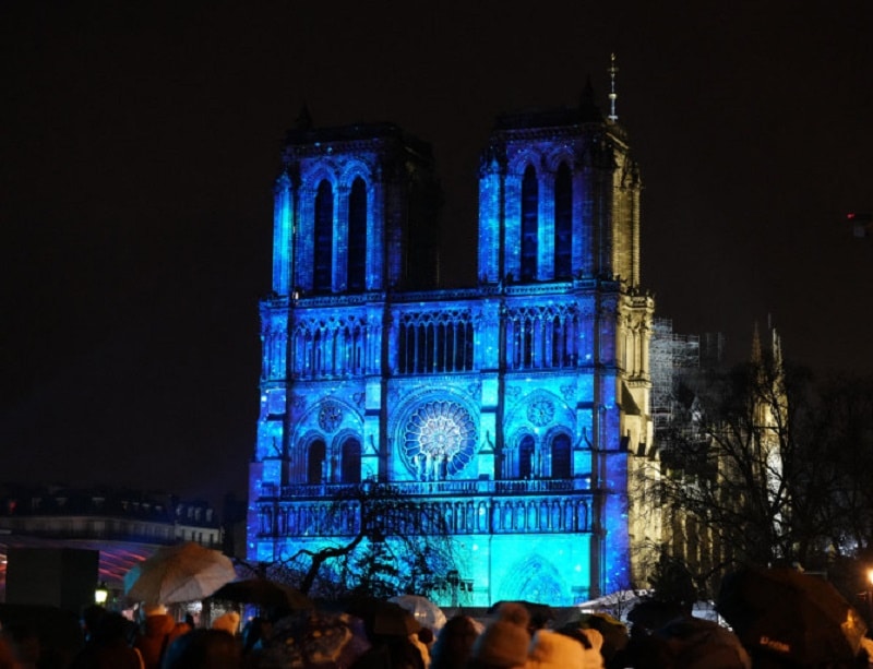 Notre-Dame de Paris, "ressuscitée" au Tchad
