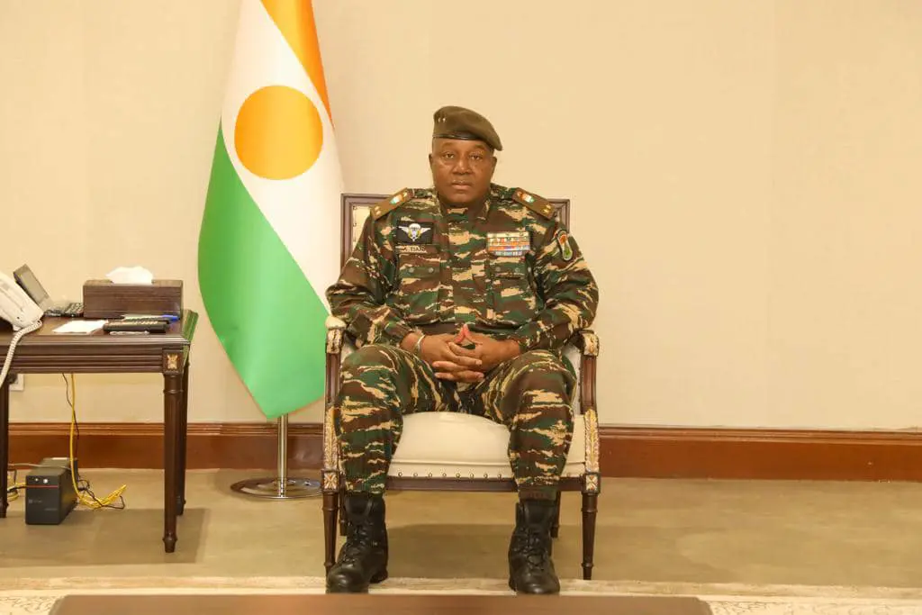 Niger: Abdourahamane Tiani reçoit les Premiers ministres de l’AES ...