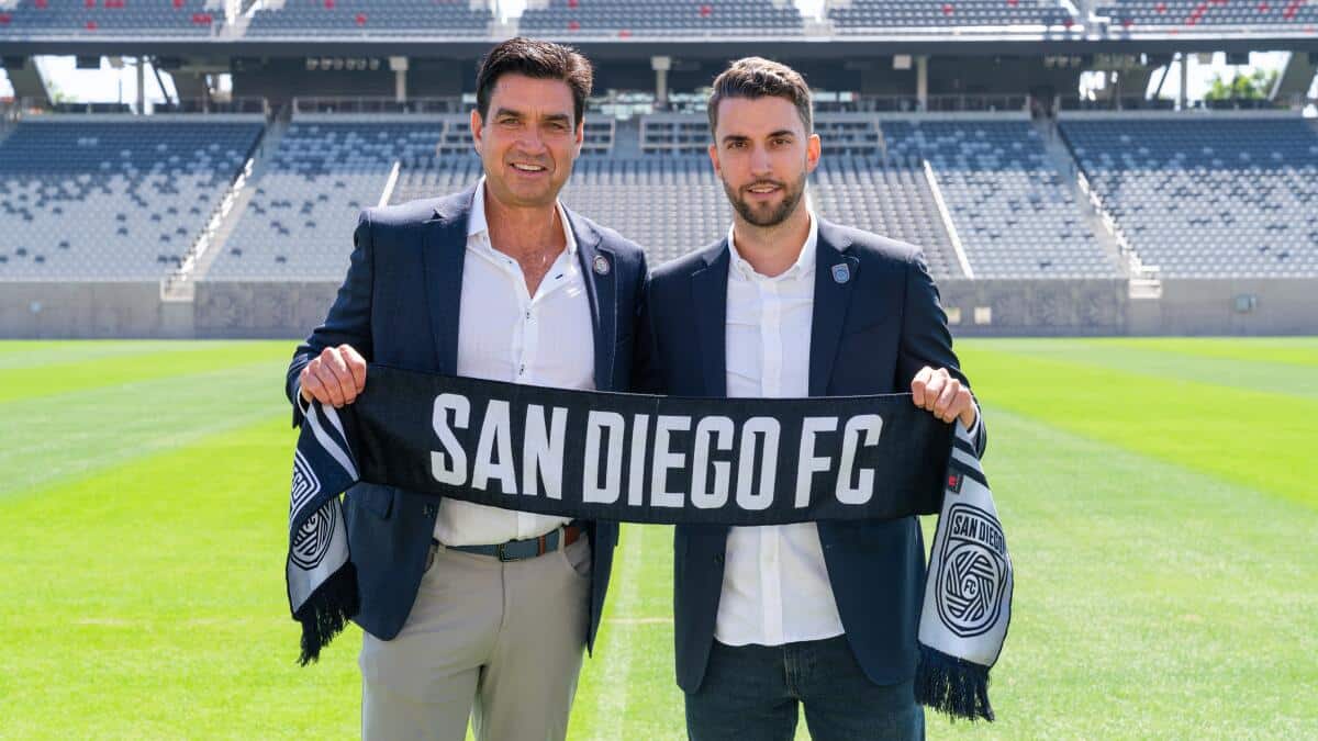 Cette chanteuse devient la première femme africaine à posséder un club ...